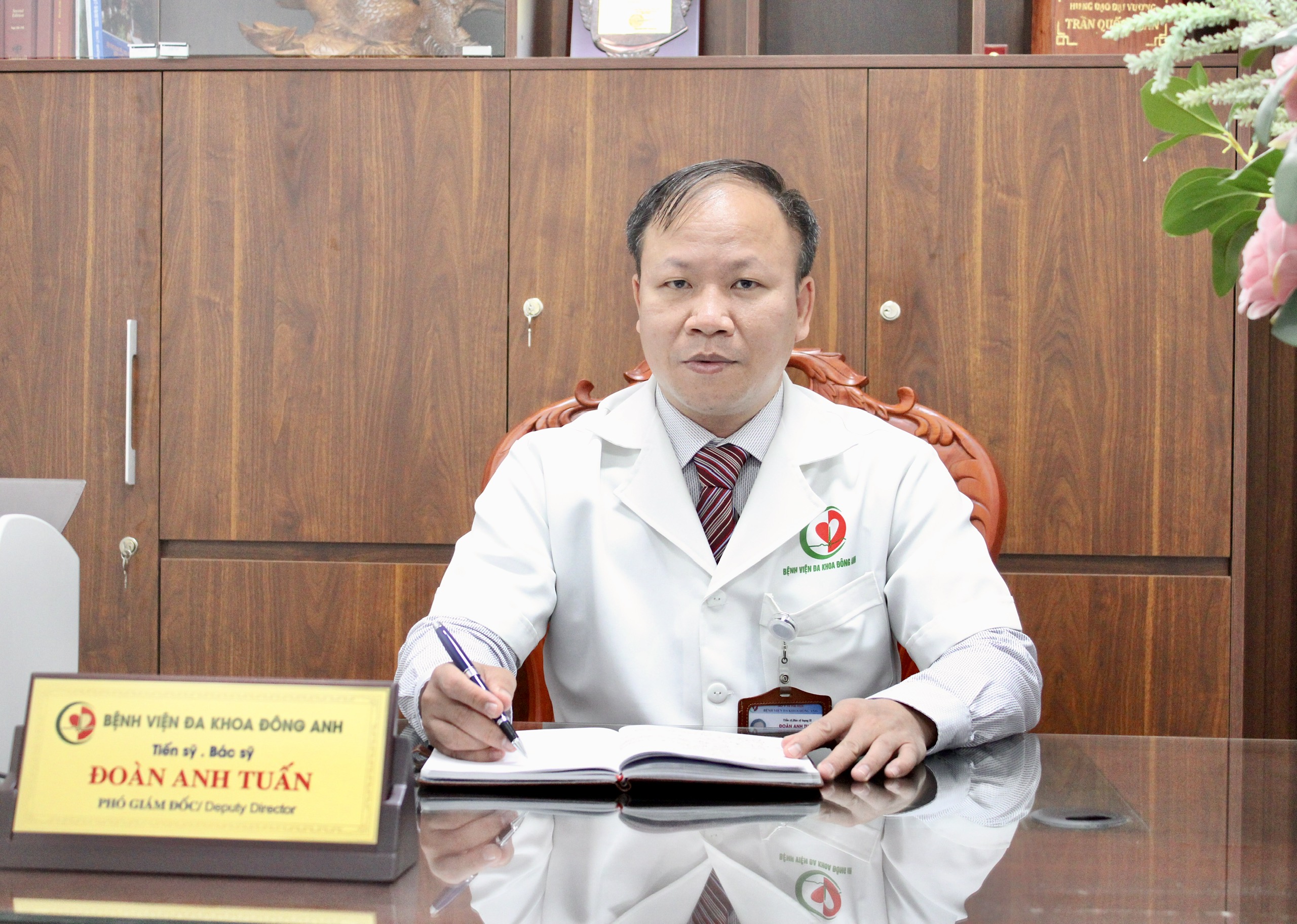 Phó Giám Đốc Bệnh Viện